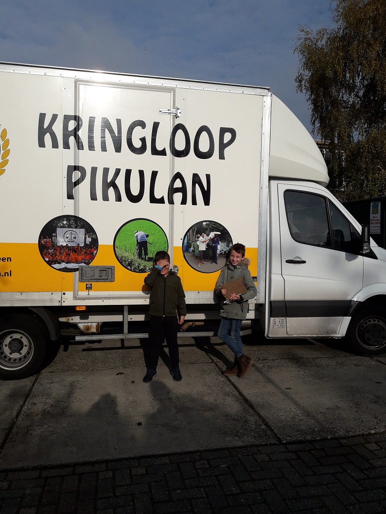 Boeken voor Pikulan – Stichting Pikulan